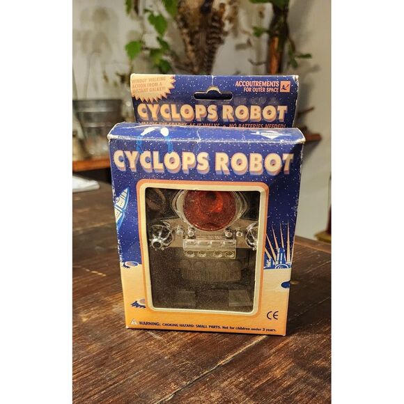 Toys | 1995 Vintage Windup Sci Fi Cyclops Robot By Accoutrements New ...